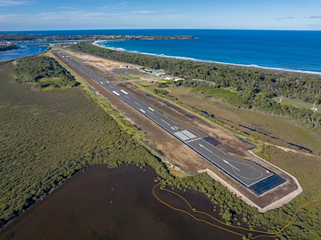 Merimbula Airport - L+R
